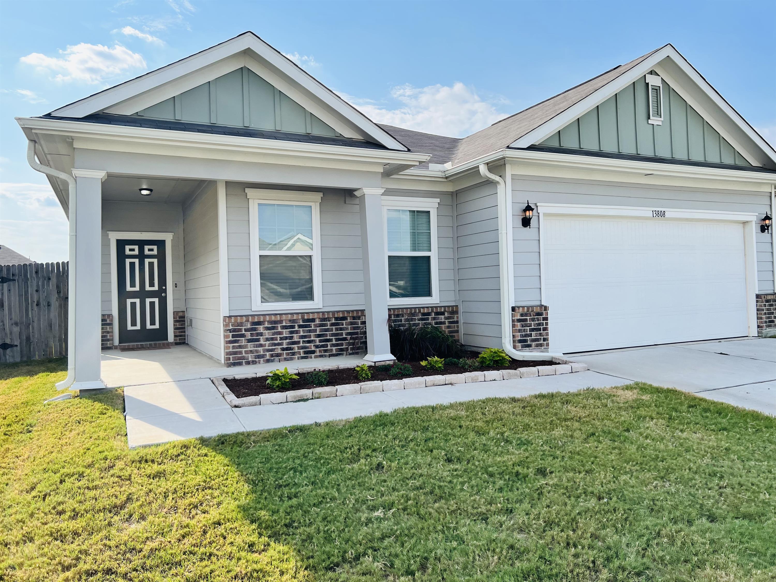 Home [centexrealty.managebuilding.com]
